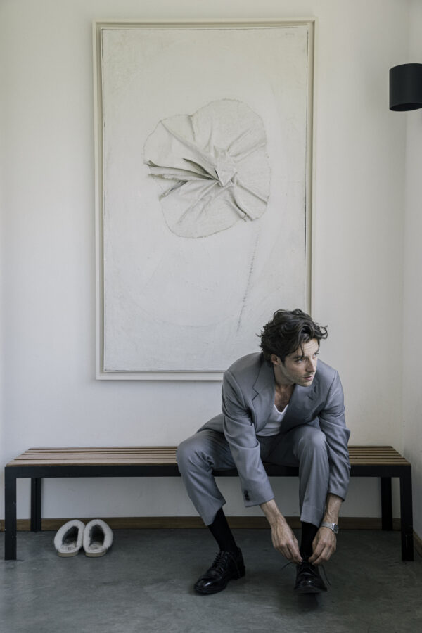 Full Canvas | Café Costume