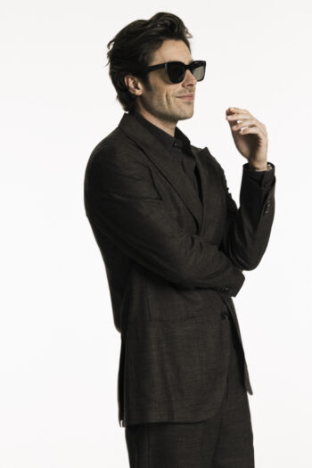 Full Canvas | Café Costume